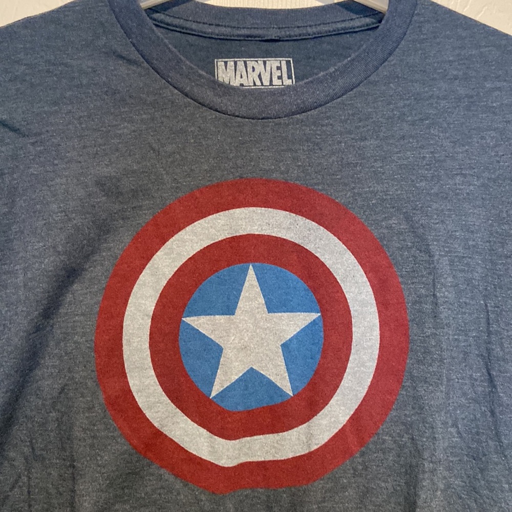 Vintage Captain American Logo T-Shirt - Gem